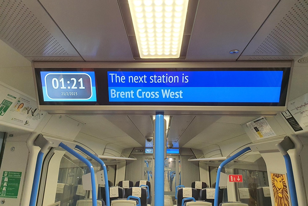 Brent Cross West passes platform tests | RailBusinessDaily