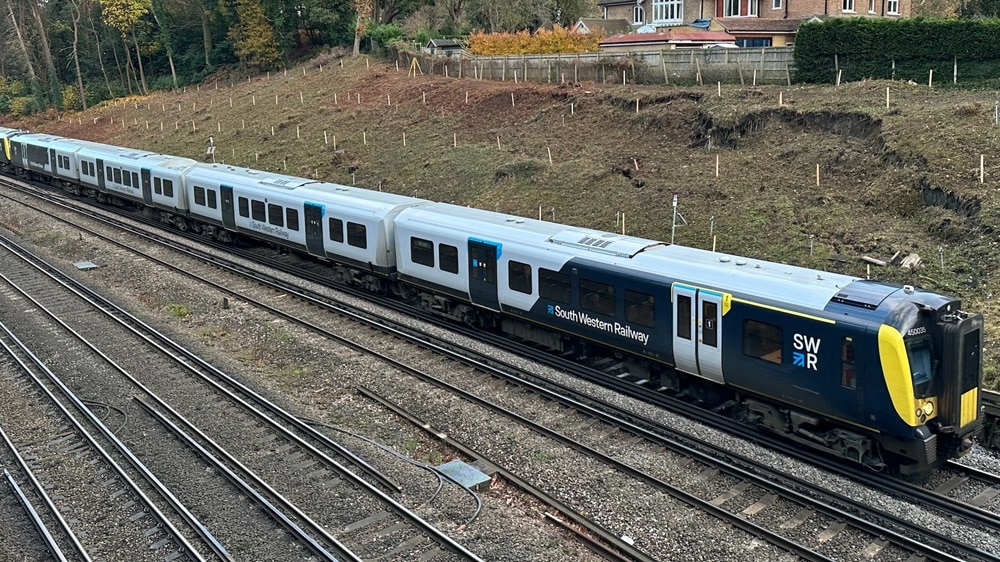 Engineering work in Wimbledon, London affects South Western Railway ...