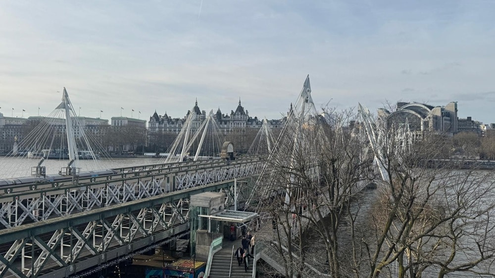 Network Rail to begin refurbishment of iconic Hungerford Bridge ...