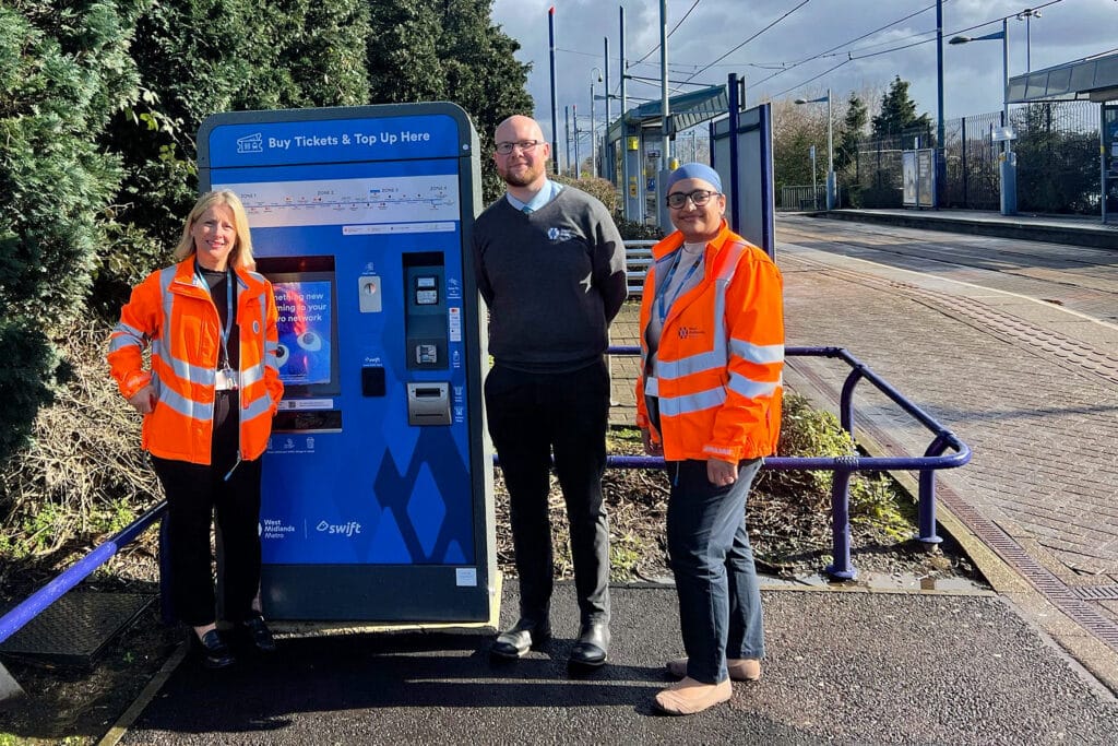 Ticket machines ‘go live’ as Metro introduces new way to pay ...