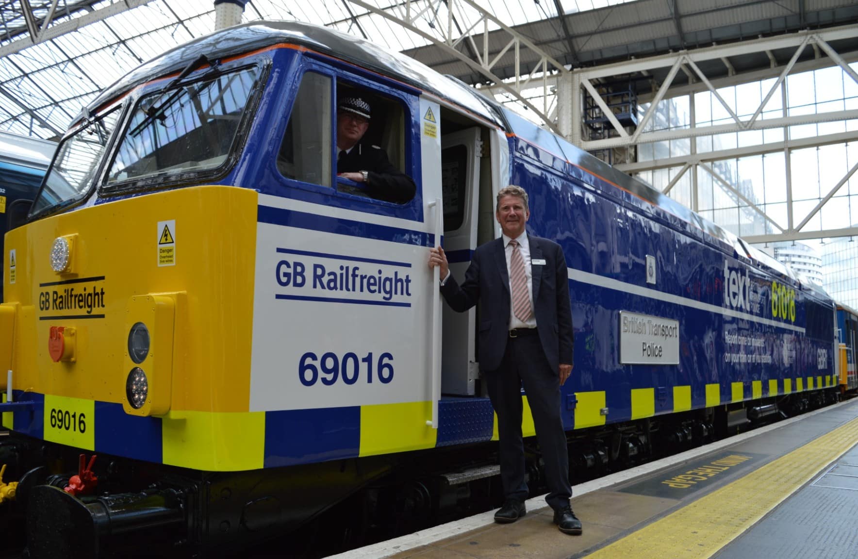 GB Railfreight and British Transport Police unveil bespoke new livery ...
