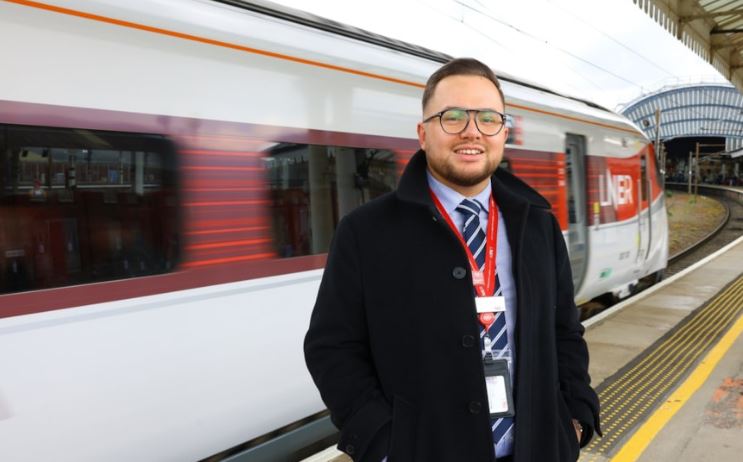 Rail industry workers recognised in New Year's Honours List ...