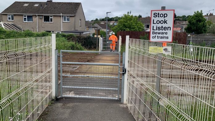 Network Rail closes Vale of Glamorgan footpath level crossing to ...